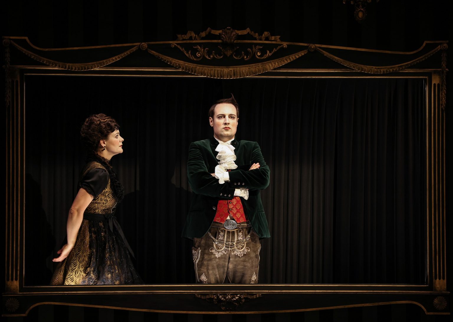 DIE FLEDERMAUS – BRUNO de LAVENERE scénographe